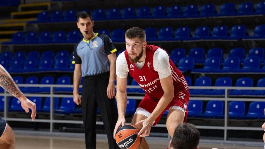 Rezultatyvus R.Giedraitis negarantavo pergalės „Crvena Zvezda“ klubui ...