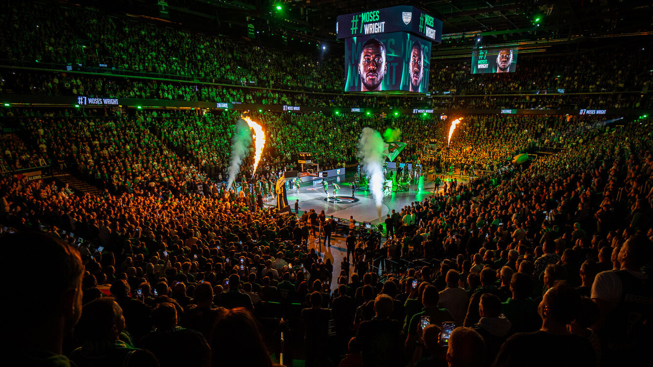 Rungtynėse su „Baskonia“ – pilnutėlė arena | Krepsinis.net