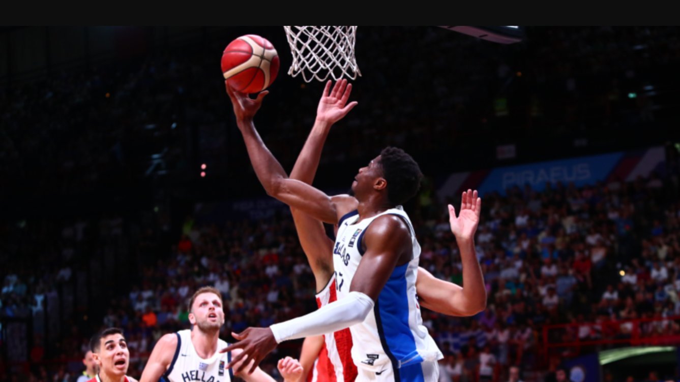 Graikai dėl traumos prarado K.Antetokounmpo, ispanai – J.Hernangomezą ...